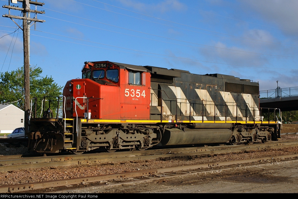 CN 5354, EMD SD40-2W, Canadian Wide-Cab sitting at the CN's ex IC Yard